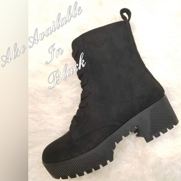 BAMBOO | Shoes | New Bamboo White Faux Leather Lug Sole Combat Boot ...